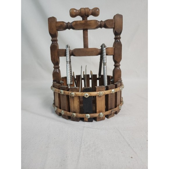 Wooden | Other | Hmo Nutcracker Picks Vintage Nutcracker Wishing Well ...